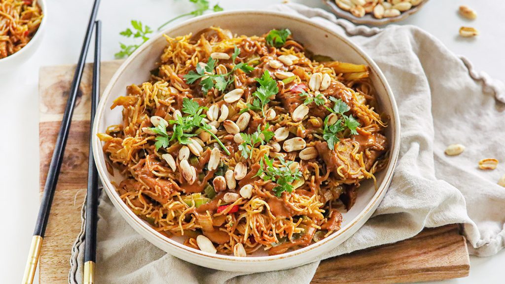 Mihoen Goreng met satésaus - In 20 min. klaar - Leuke Recepten